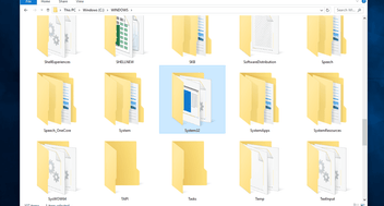 What Is the System32 Folder? System32 vs SysWOW64